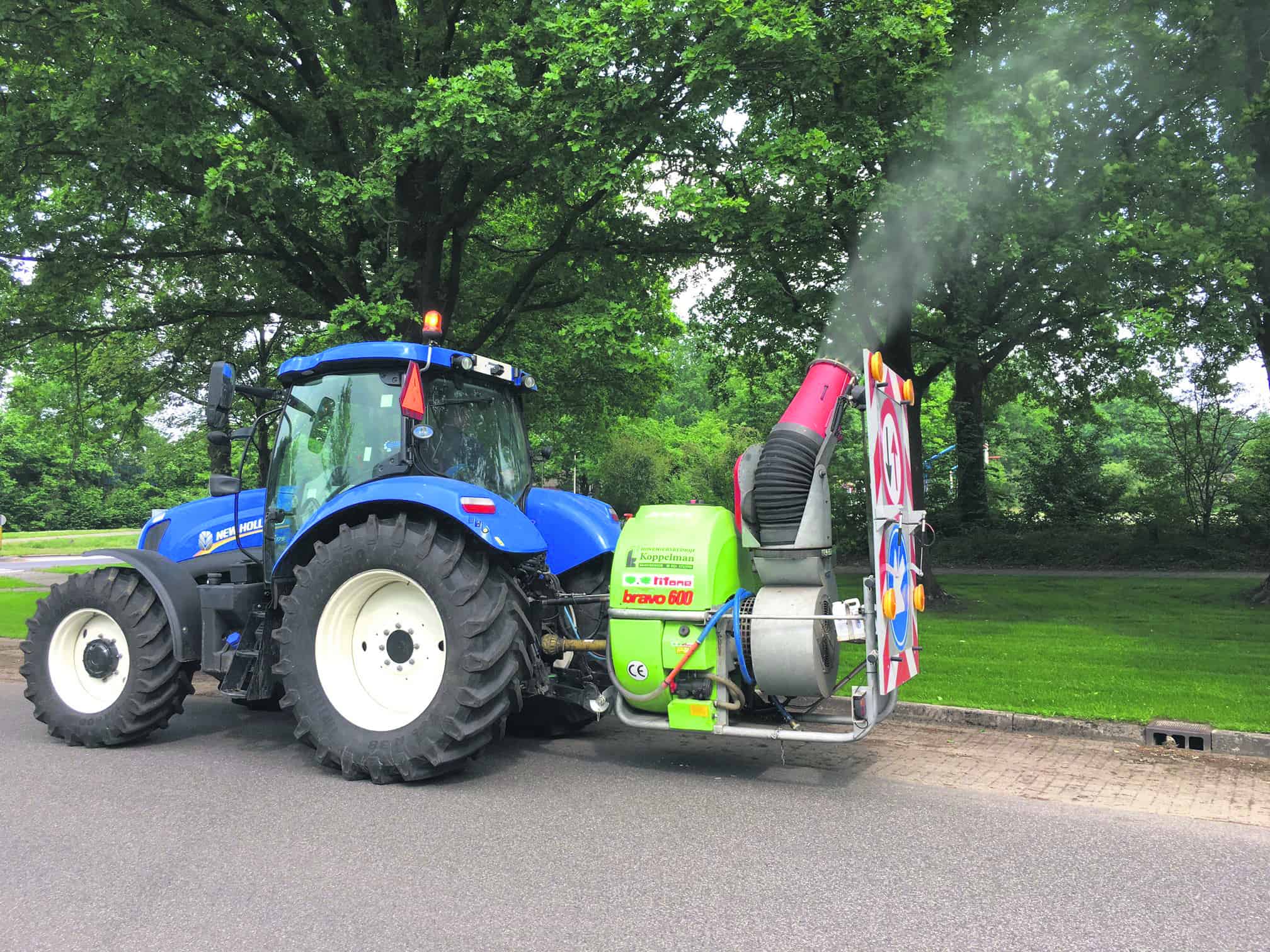 Preventief bestrijden van processierups van start - Rond Haaksbergen