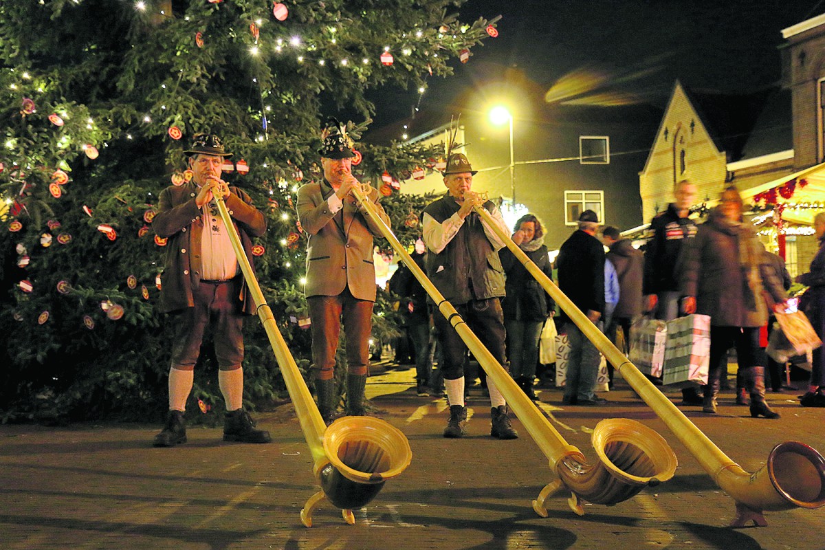 Centrum in wonderlijke Kerstsferen - Rond Haaksbergen
