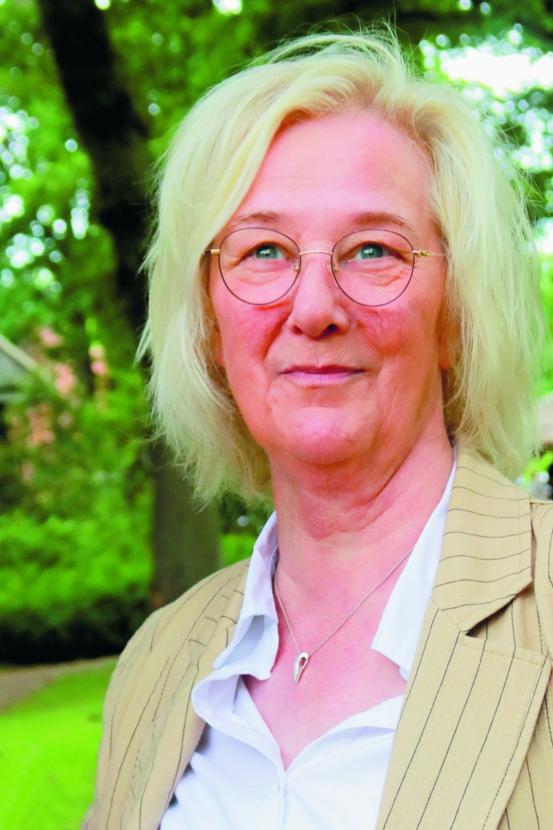 Tanja Janssen (62) ziet onderwijs als een belangrijke pijler - Rond ...